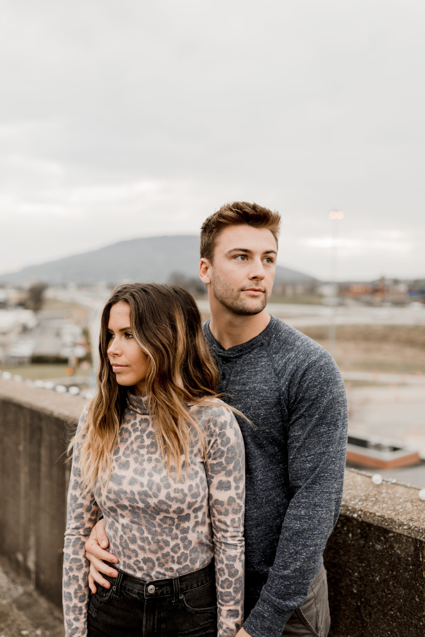 Paige & Ethan - Urban Engagement Session In Downtown Chattanooga ...