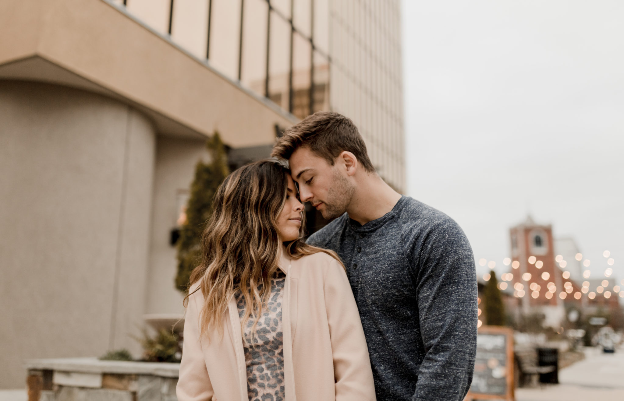 Paige & Ethan - Urban Engagement Session In Downtown Chattanooga ...