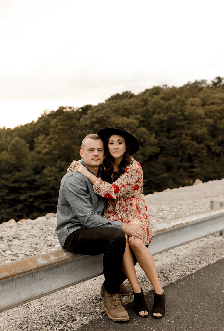 Kristen & Conner - Anniversary Session On Raccoon Mountain, Tennessee ...