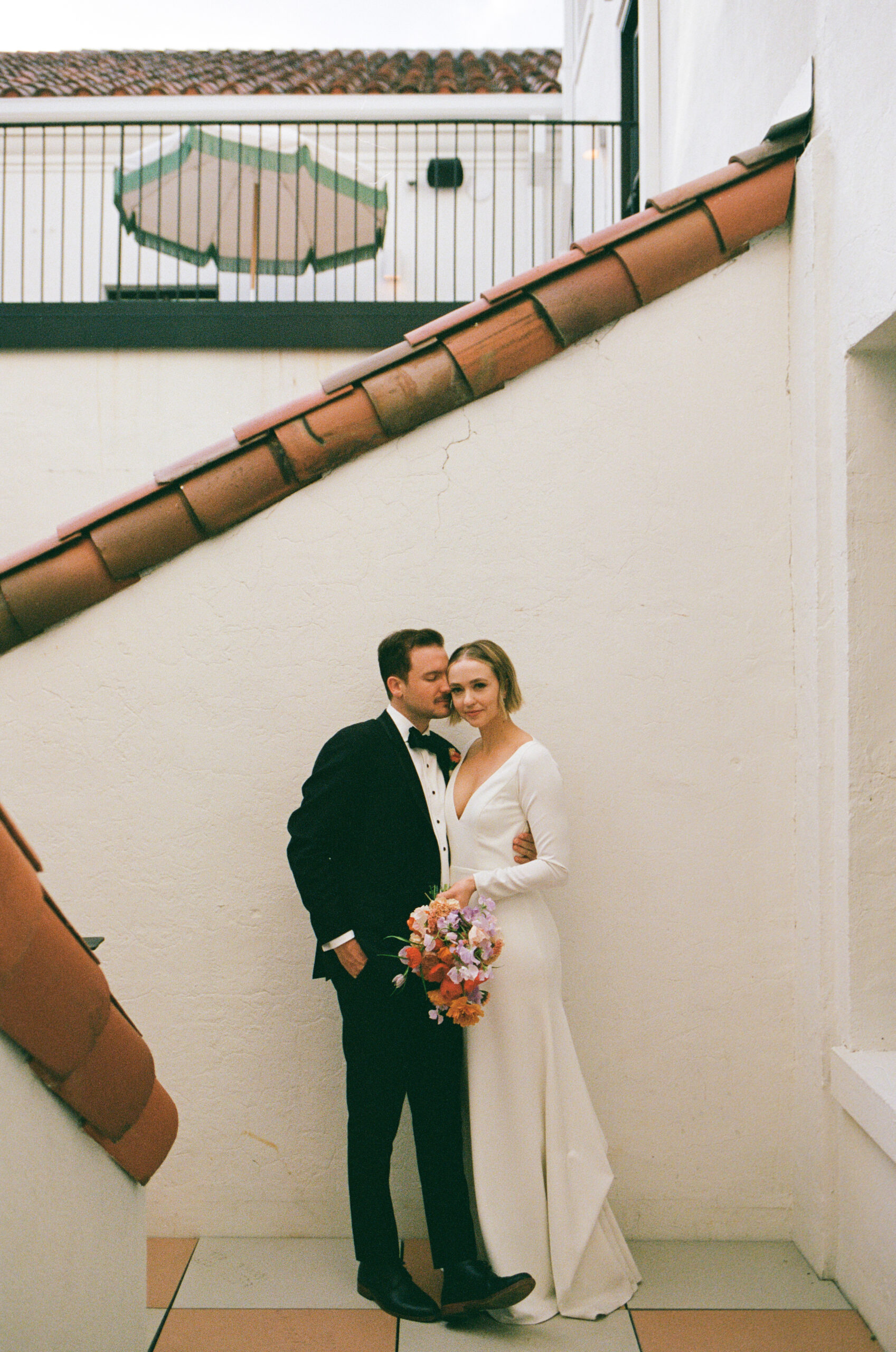 Carly & Tobin - 35mm Film Modern Spring Wedding In Chattanooga ...