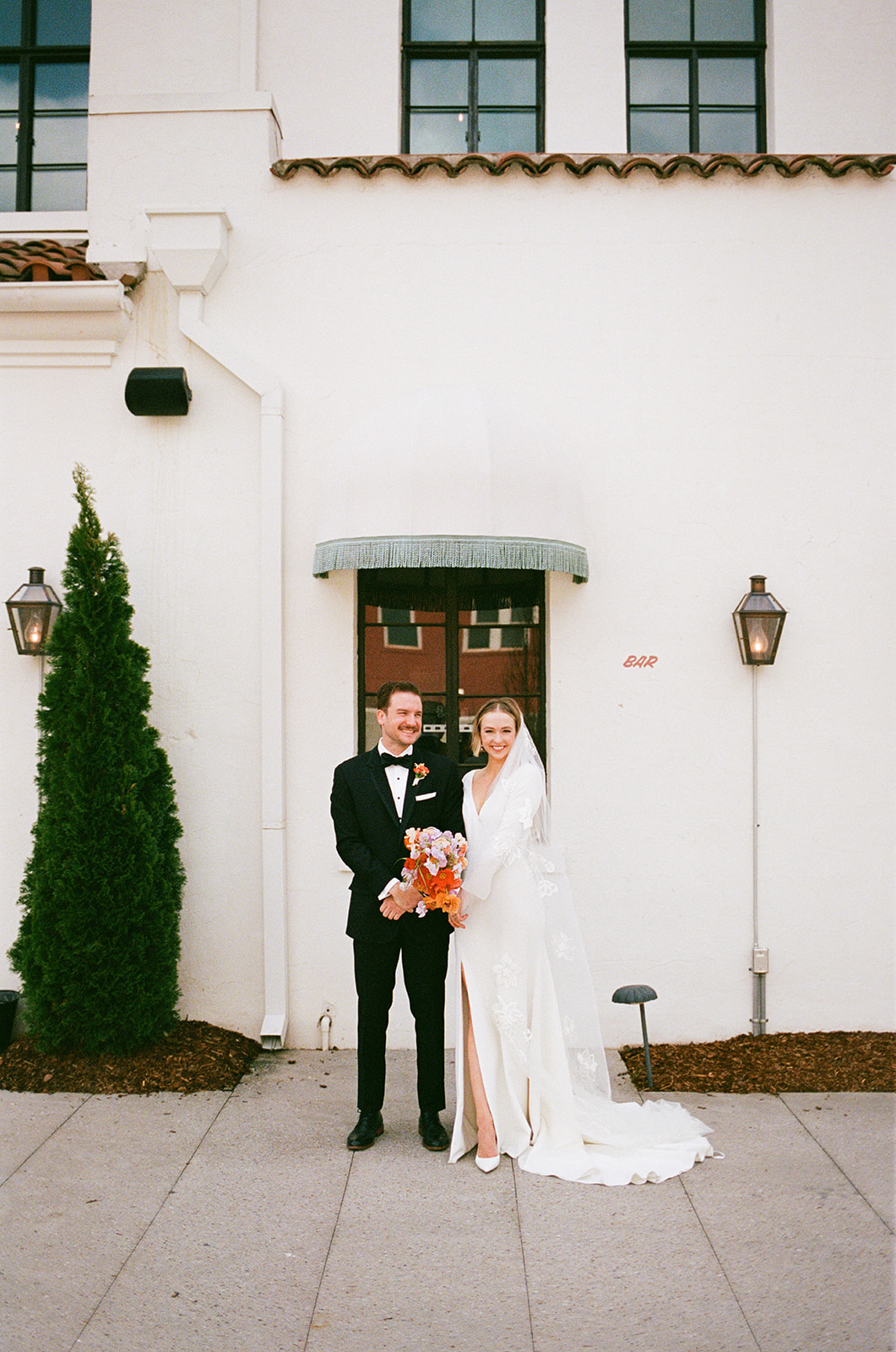 Carly & Tobin - 35mm Film Modern Spring Wedding In Chattanooga ...